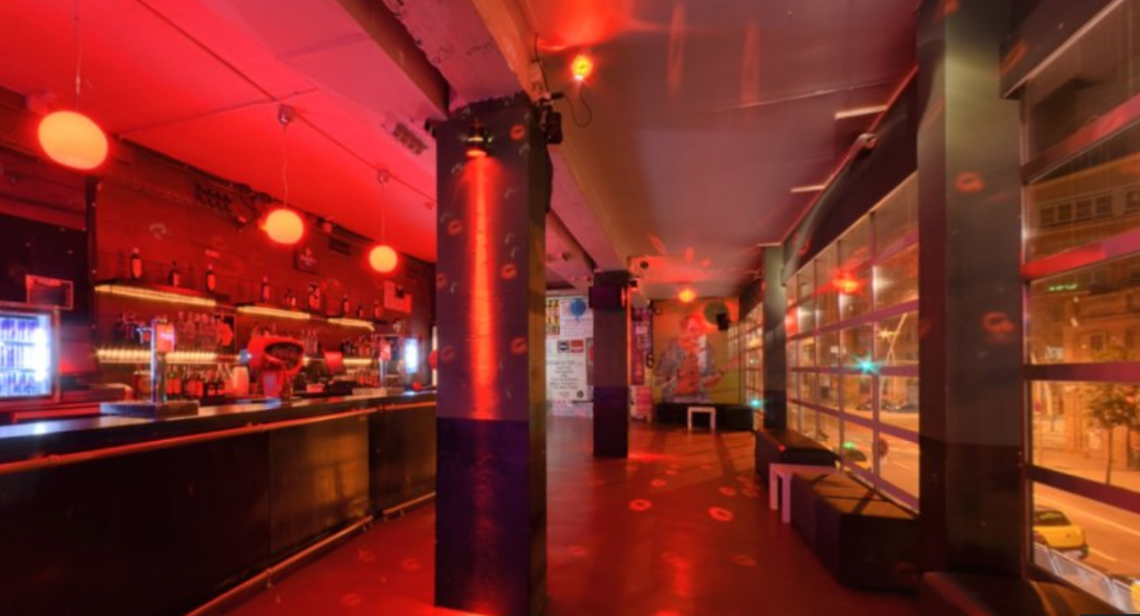 Découvrez le Razzmatazz